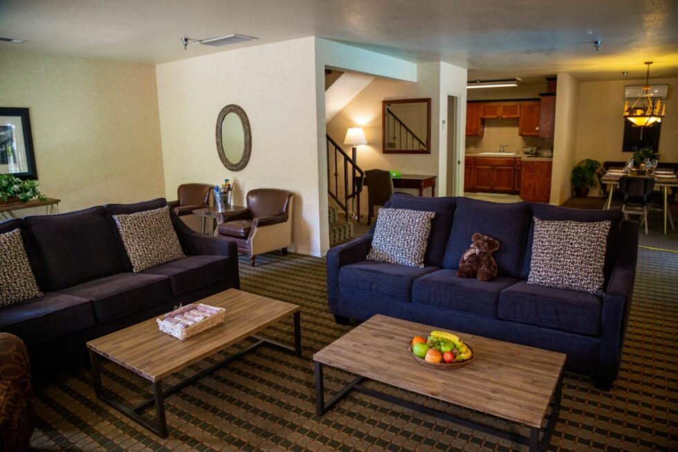 Home | Yosemite Cedar Lodge | Yosemite Hotel